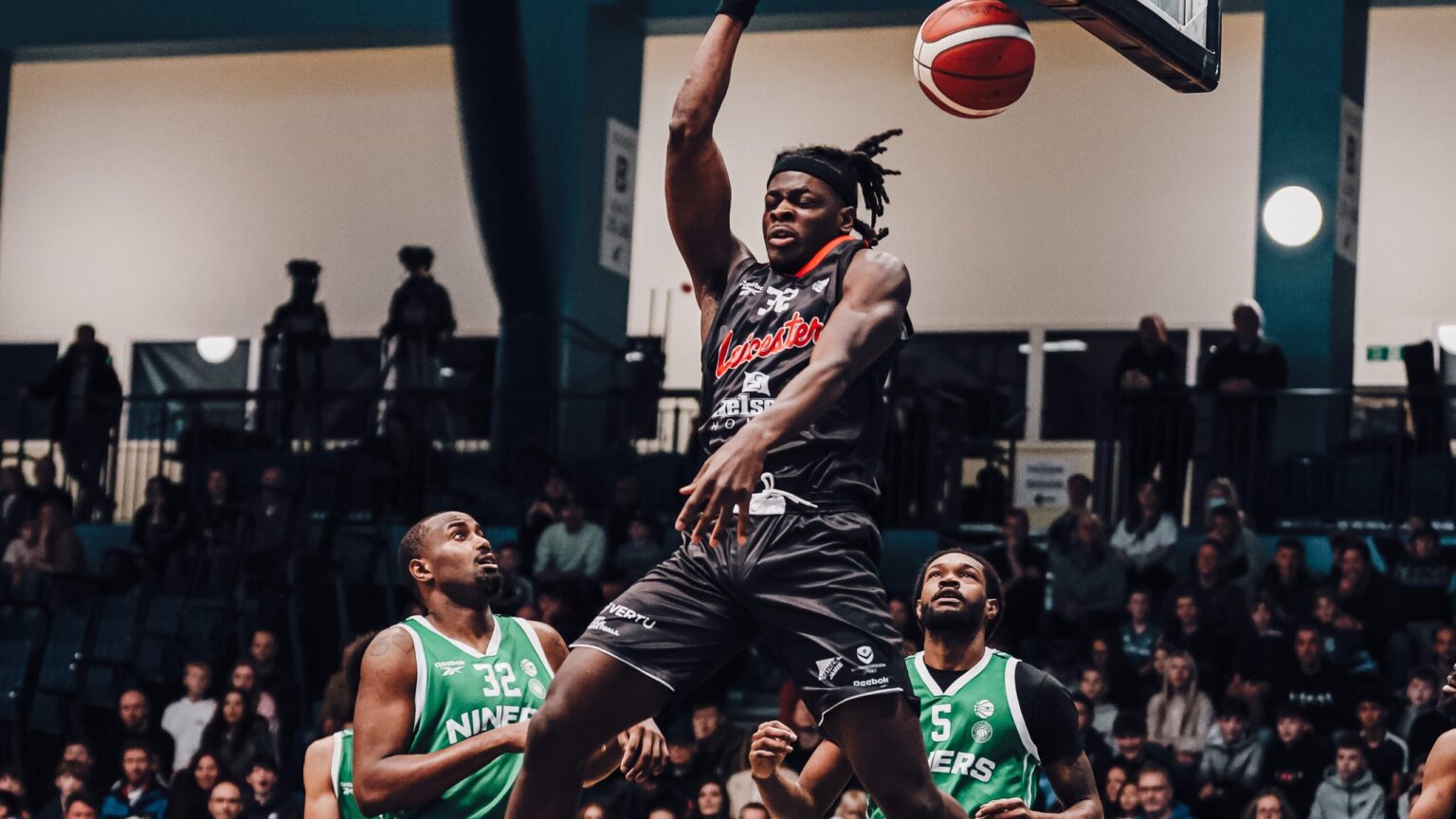 Report: Thompson dominant in Riders win in Surrey - Leicester Riders